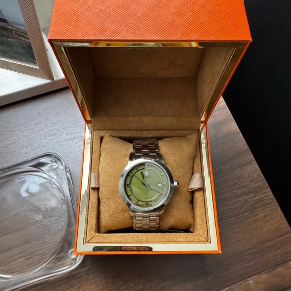 Tory Burch | Accessories | Tory Burch Classic Watch Trb07 | Poshmark